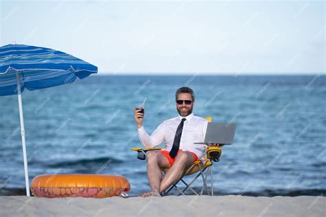 Premium Photo Successful Businessman On Summer Vacations Funny