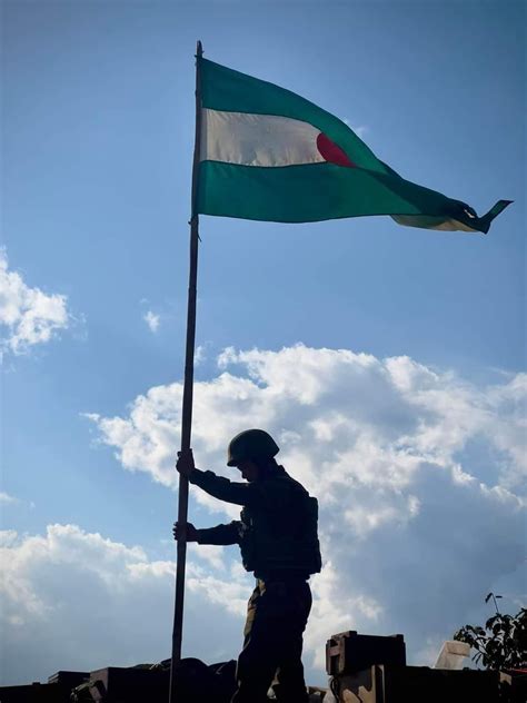 Khit နောင်ချိုတွင် ထိုးစစ်ဆင်လာသော စစ်တပ်နှင့် Tnla ပူးပေါင်းတပ်တို့အကြား တိုက်ပွဲဖြစ်ပြီး စစ