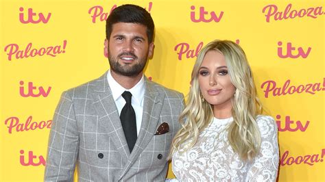 Towies Amber Turner And Dan Edgar Have Split Celebrity Kiss
