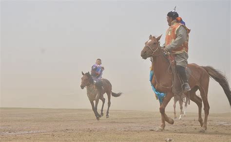 Х Бат Эрдэнийн хурдан даага түрүүллээ