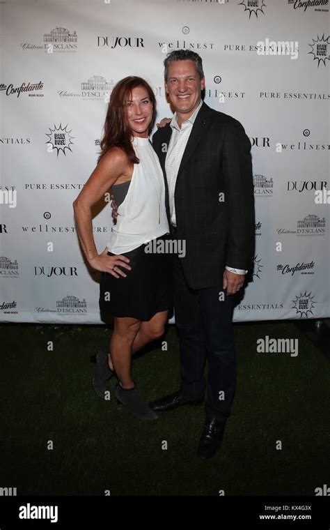 Dujours Jason Binn Hosts The Annual Kick Off To Art Basel Miami Beach