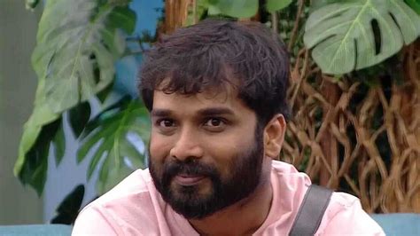 ஓ டேய் பைத்தியக்கார பு அந்த வார்த்தைய சொல்லி திட்டிய ப்ரதீப்