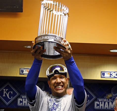 Kansas City Royals Beat New York Mets To Win The World Series Daily Mail Online
