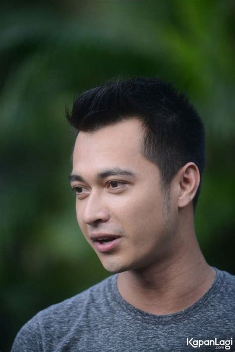 Foto Eza Gionino Terbaru