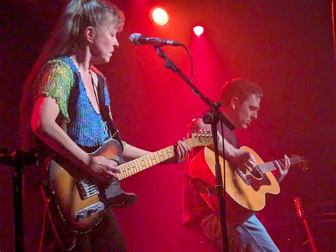 We Dont Speak Scottish Throwing Muses Live In Glasgow Manic Pop