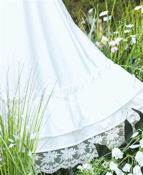 비스크돌 🧁2color 당일출고🧁 라노벨 클래식 프릴 레이스 롱스커트 스키즈드코 아이보리 양산형 로판 로맨스판타지 공주 프린세스 벚꽃 졸업사진 졸사룩 코스프레 컨셉촬영