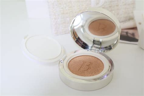 커버력 좋은 세미매트한 쿠션 바닐라코 커버리셔스 얼티밋 화이트쿠션 21로제 네이버 블로그