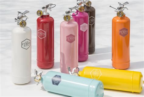 ‘말하는 소화기가 2만 7000대나 팔린 이유 ㅍㅍㅅㅅ