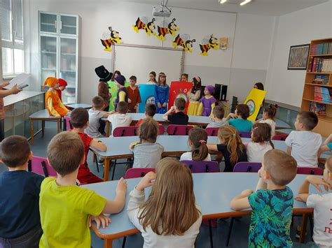 О библиотеци Основна школа Ратко Митровић