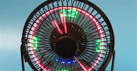 USB Clock Fan LED Light Emitting 6 Inch Iron Art Fan