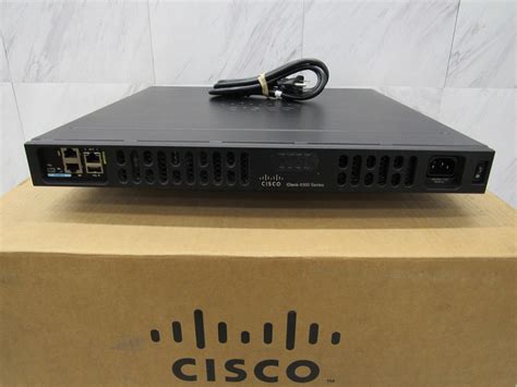 Used Cisco 4300 Series Isr4331 Integrated Services Router Isr4331 K9 V04 Tested Ubb Threads