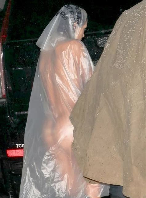 Getting To Know Bianca Censori Alrincon Com