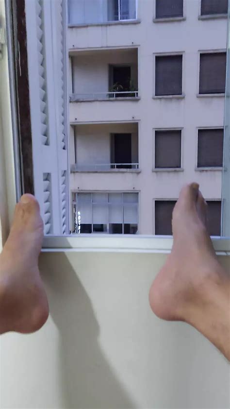 Der Versuch Komplett Nackt Am Fenster Von Der Nachbarschaft Erwischt Zu Werden Xhamster