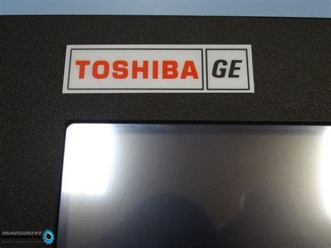 Машините - Индустриален монитор TOSHIBA FPM-170T