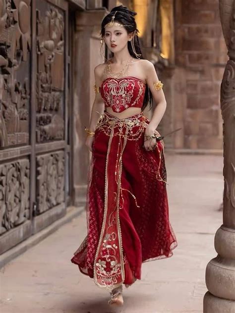Ghim Của Magalie Paltrinieri Trên Costume Danse Con Gái Thời Trang