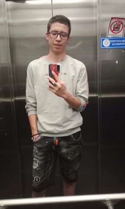 Howar Apple Cam Model Free Live Sex Show And Chat Stripchat