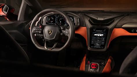 Lamborghini Revuelto el increíble súperdeportivo híbrido que alcanza