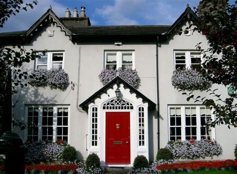 Free Irish house Stock Photo - FreeImages.com
