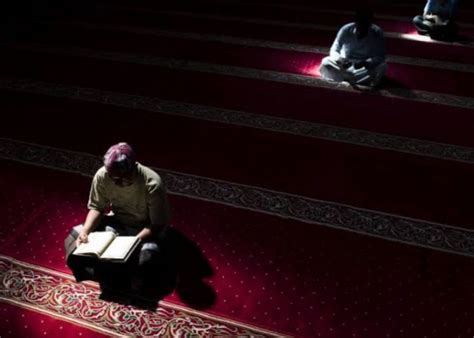 Bacaan Zikir Laqod Jaakum Lengkap Dengan Cara Mengamalkannya