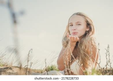 708 Cute Blonde Teen Girl Bikini Royalty Free Photos And Stock Images Shutterstock
