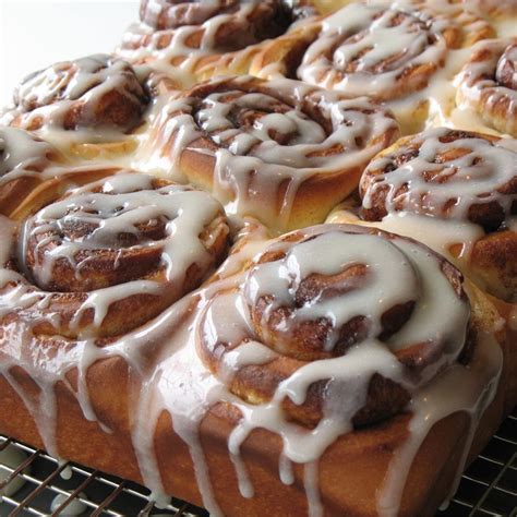 Homemade Cinnamon Rolls Recipe