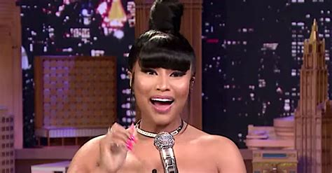 Nicki Minaj Conjures Rap Magic From Random Words On Tonight Show