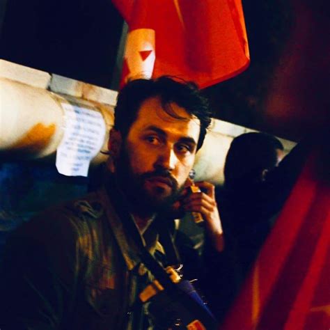 Бунтовникот Тоа што газејќи го достоинството на цел еден народ за да ја напика неговата