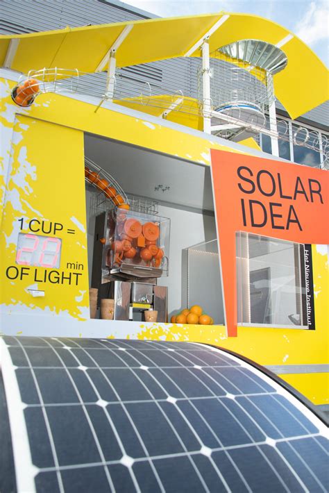Solar Energy Kiosk Serves Orange Juice Made Using Solar Power