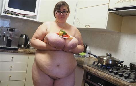 Ninadoll Cook For U Being Nude Fry Cutlets Oil Myself Manyvids