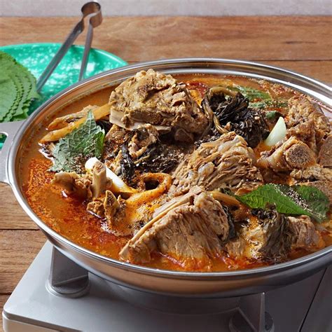 [미미의밥상] 감자탕 4 7kg 라면사리 국내산등뼈 100 메가마트몰