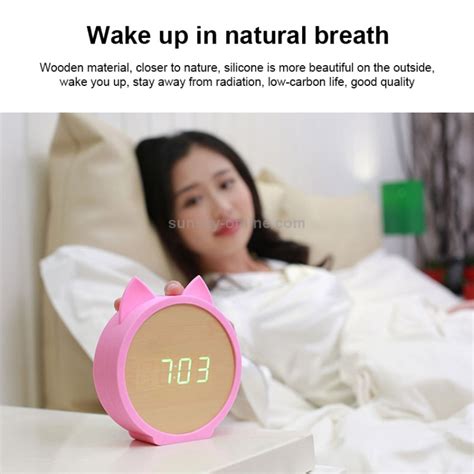 크리 에이 티브 고양이 모양 어린이 환경 보호 실리콘 나무 자동 Led 전자 알람 시계 스타일 업그레이드 녹색 빛 핑크