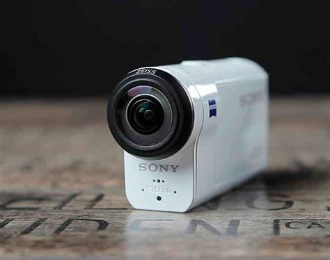 Обзор камеры SONY FDR-X3000