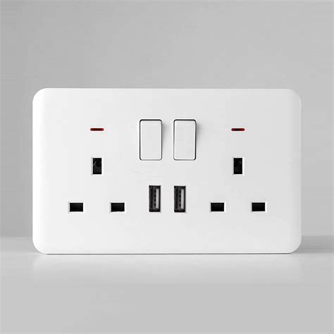 Arabia Iraq High Quality Switched Socket Double Gang 13a 146 Bs Uk