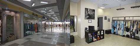 Бутики одежды в СПб. Модный бутик женской одежды.