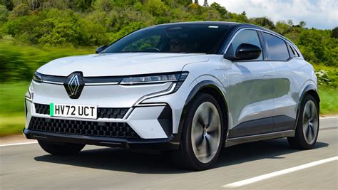 Renault Megane E Tech Hatchback Ev60 160kw Iconic Comfort Range 60kwh 5dr Auto Auto Express