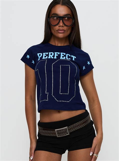 Perfect 10 Graphic Top Blue Princess Polly
