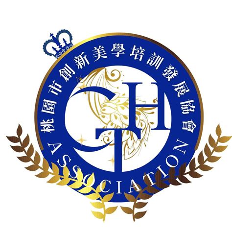 Js國際培訓美學機構 我們的學員就是這麼棒、作品就這麼棒🥰🥰🥰🥰🥰 第一次實操，不講以為是老師等級在做的😝 架勢十足、作品超棒😘😘 在我們