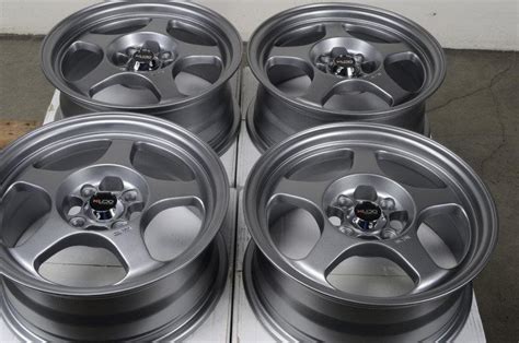 Purchase Boss Wheels Style 304 20 X 85 5 X 135mm Chrome In Addison
