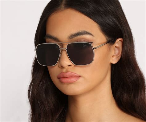 Shes Trendy Square Aviators And Windsor
