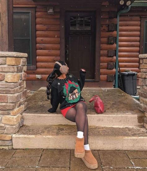 17 Best Ways To Style Cute Outfits With Ugly Christmas Sweater This