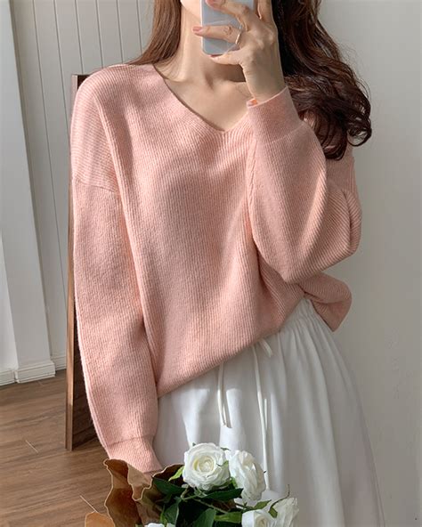 10가트 [⚡한정특가50 ][1500장판매 자체제작][가을니트 브이넥니트] 루즈핏 울 V넥 골지 니트 1386