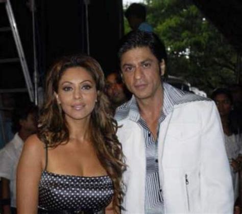 Shahrukh Khan Wife Gauri Khan Photo The Daily Recreation And New Features
