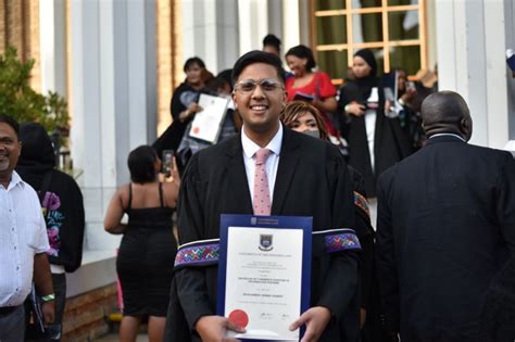 Ahmed Kashif On Linkedin Thrilled To Announce My Honours Graduation