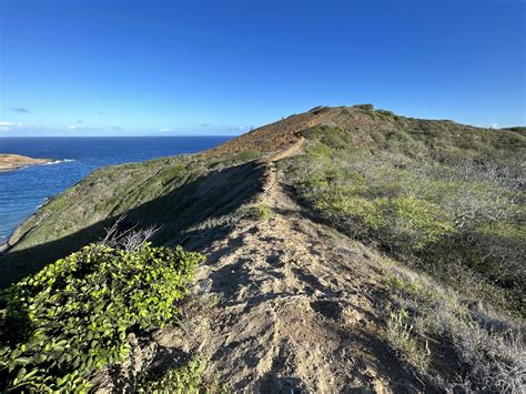 Hiking The Hanauma Bay Rock Bridge Trail On Oʻahu — Noahawaii