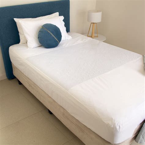 Conni Fitted Bed Pad Sheet King Single Mobility Zone