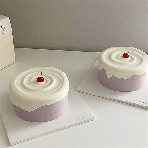 Delicate Cake By Harucake Small Birthday Cakes Elegant Birthday