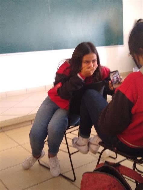 Las Ricas Tetas De Mi Amiga Y Sus Ricos Muslos 🤤¿que Le Arian A La Puta