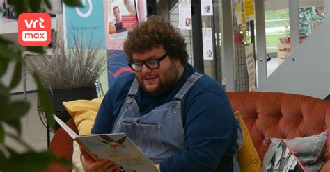 Manu Van Acker Op Reis Met Een Vriend De Voorleesclub
