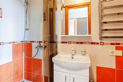 1 к квартира з лоджією та паркінгом Оренда квартир в Києві