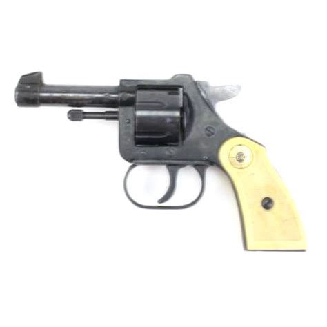 Collection Of 3 Includes Eig Revolver 22 Short Sn 487238 Hand Gun